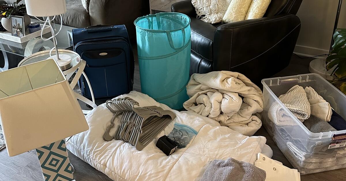 *MOVING SALE* Furniture and Household Items and Decor - Priced Per Item ...