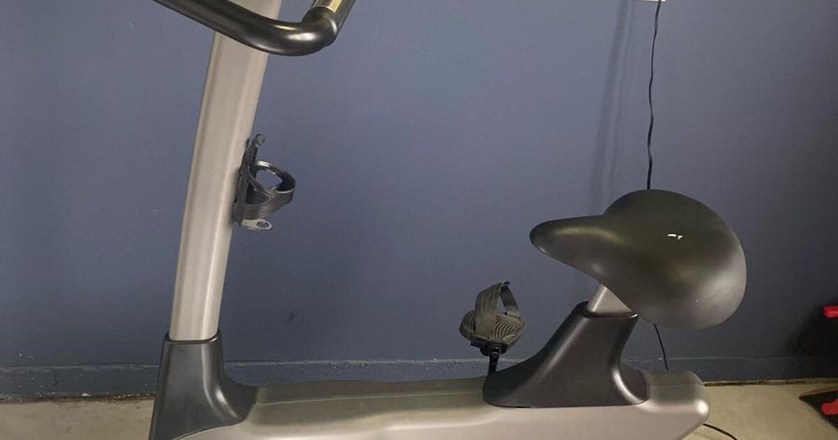 Vision Fitness Exercise Bike E3100 for Free in La Quinta, CA | For Sale ...