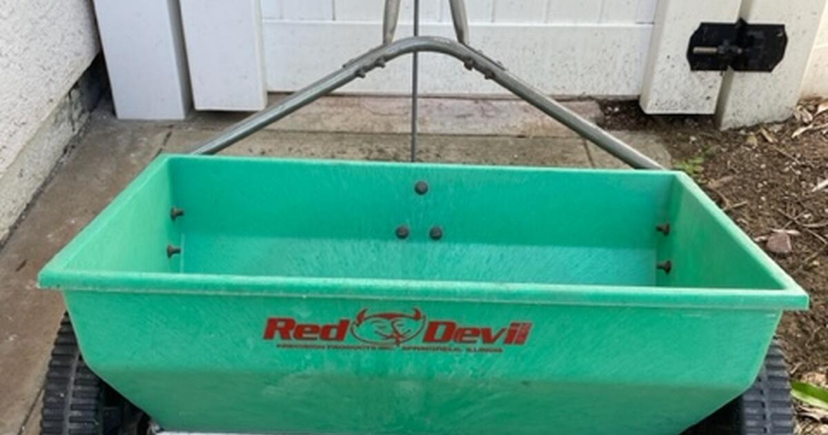 Red Devil spreader for $10 in San Diego, CA | For Sale & Free — Nextdoor