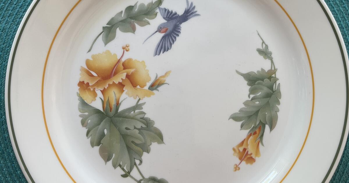 12 Place setting of Corelle Hummingbird dishes. for $45 in ...