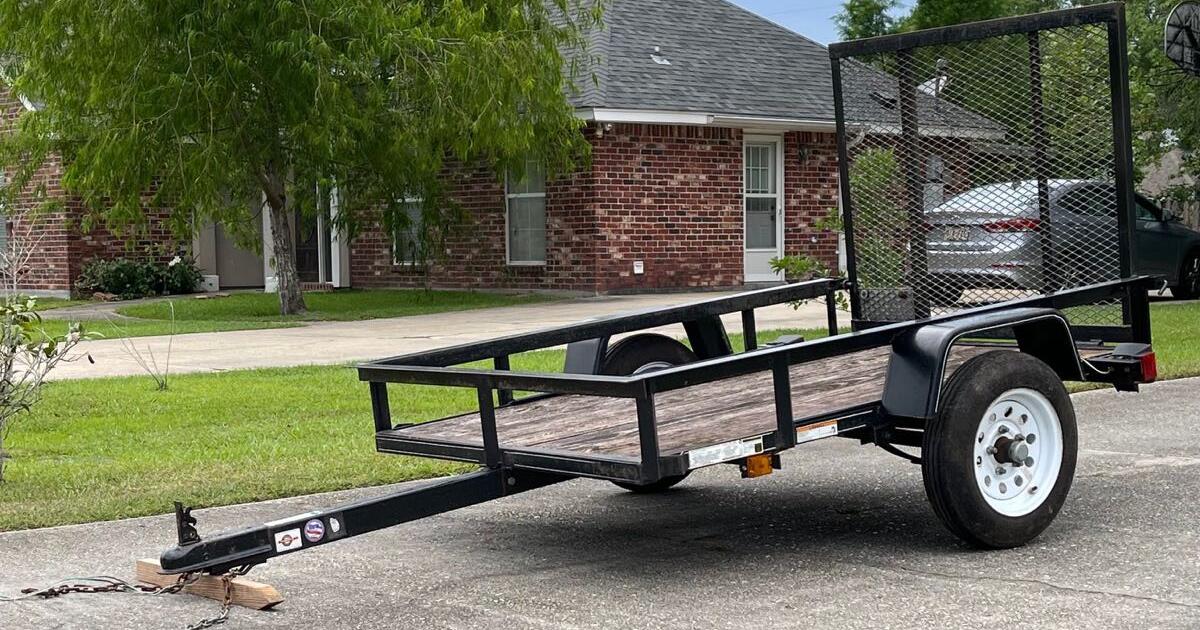 4x6 trailer with wood deck in Mandeville, LA | For Sale & Free — Nextdoor