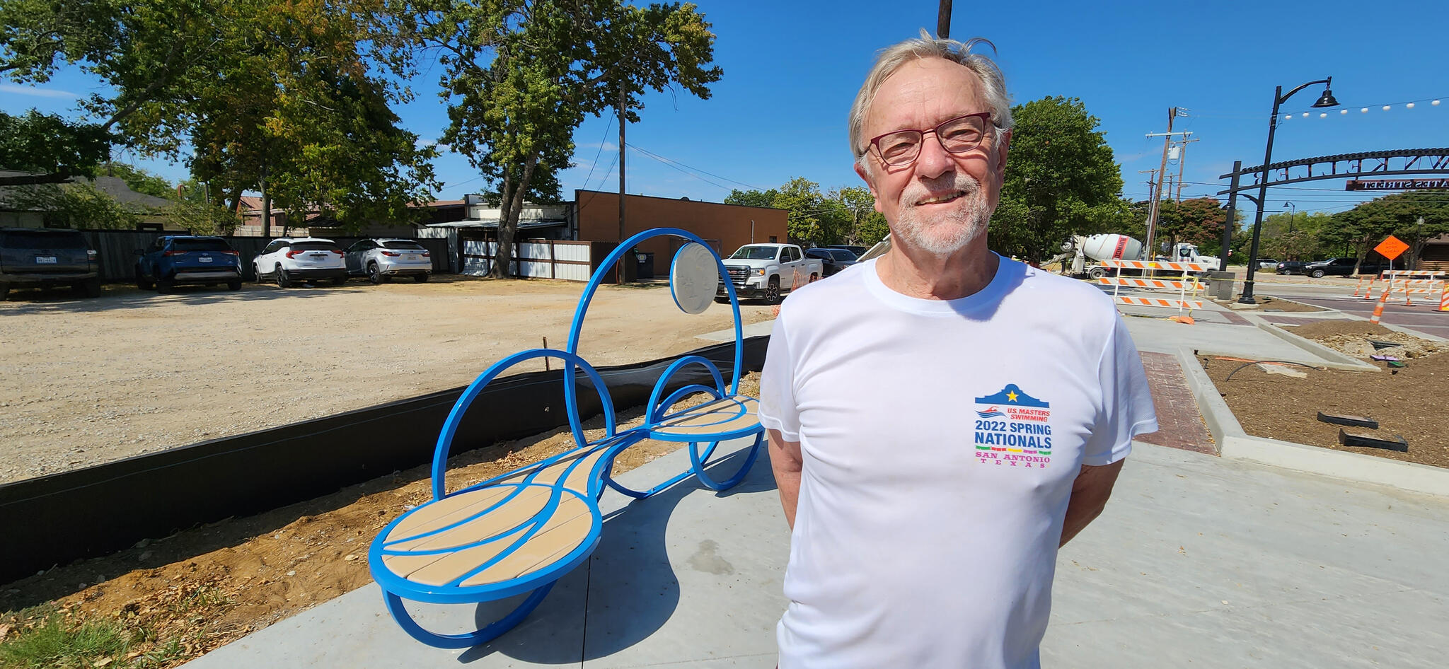 Bates Street art bench installation is underway (City of Keller ...