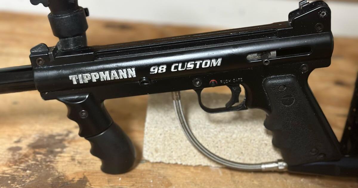 Tippmann 98 Custom Paintball Gun Set for $50 in St. Johns, FL | For ...