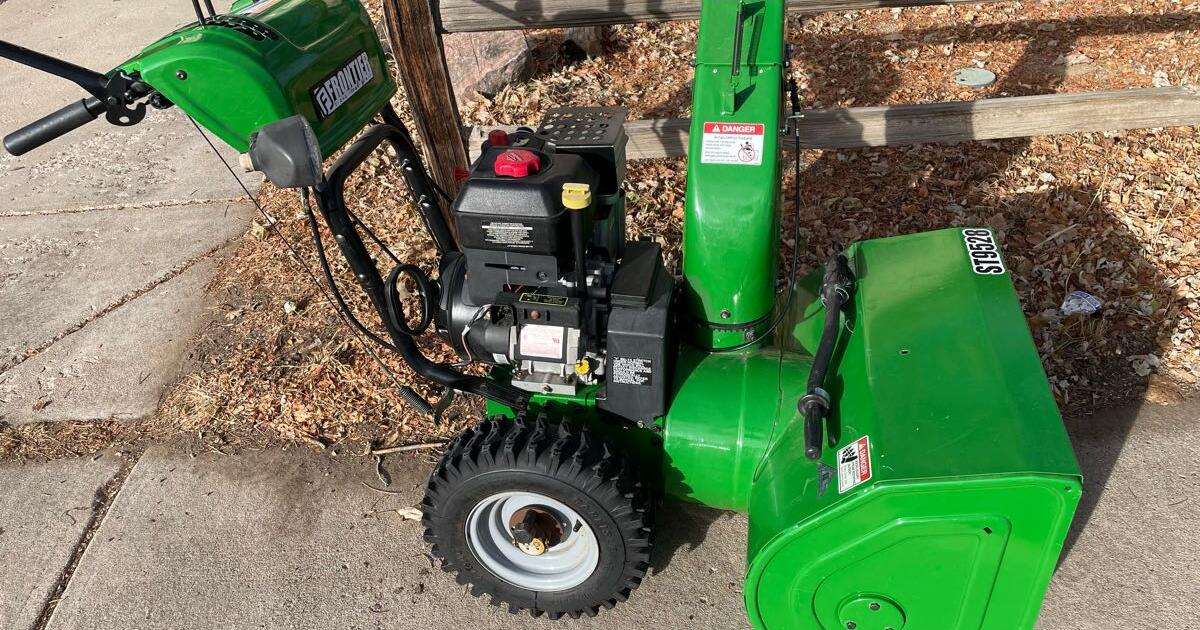 JOHN DEER FRONTIER snow blower for Free in Castle Pines, CO | For Sale ...