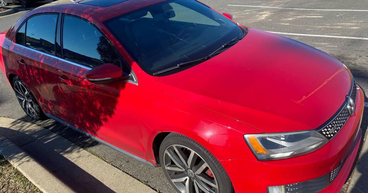 Red Volkswagen Sedan for $1500 in Malvern, AR | For Sale & Free — Nextdoor