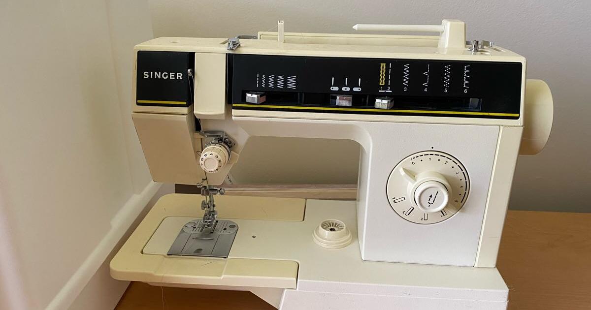Free Singer Sewing Machine for Free in Jacksonville, FL | For Sale ...