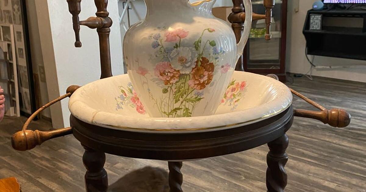 Smith Phillips Semi Porcelain Pitcher & Bowl with Stand for $50 in ...