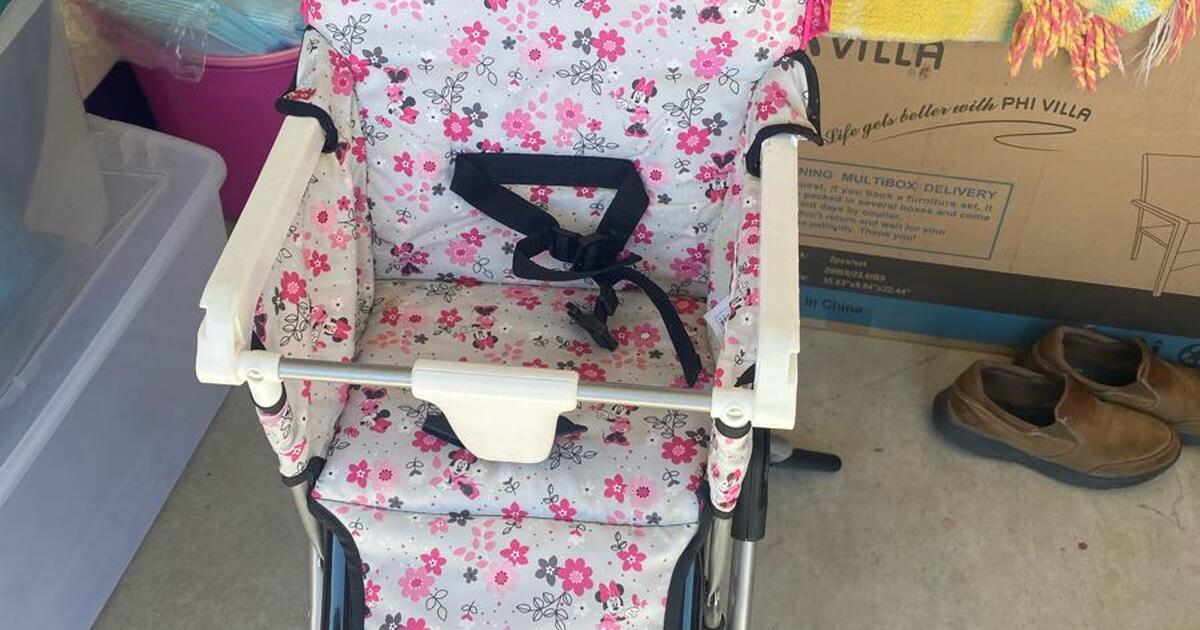 Minnie Mouse Baby high chair for $15 in Lompoc, CA | Finds — Nextdoor