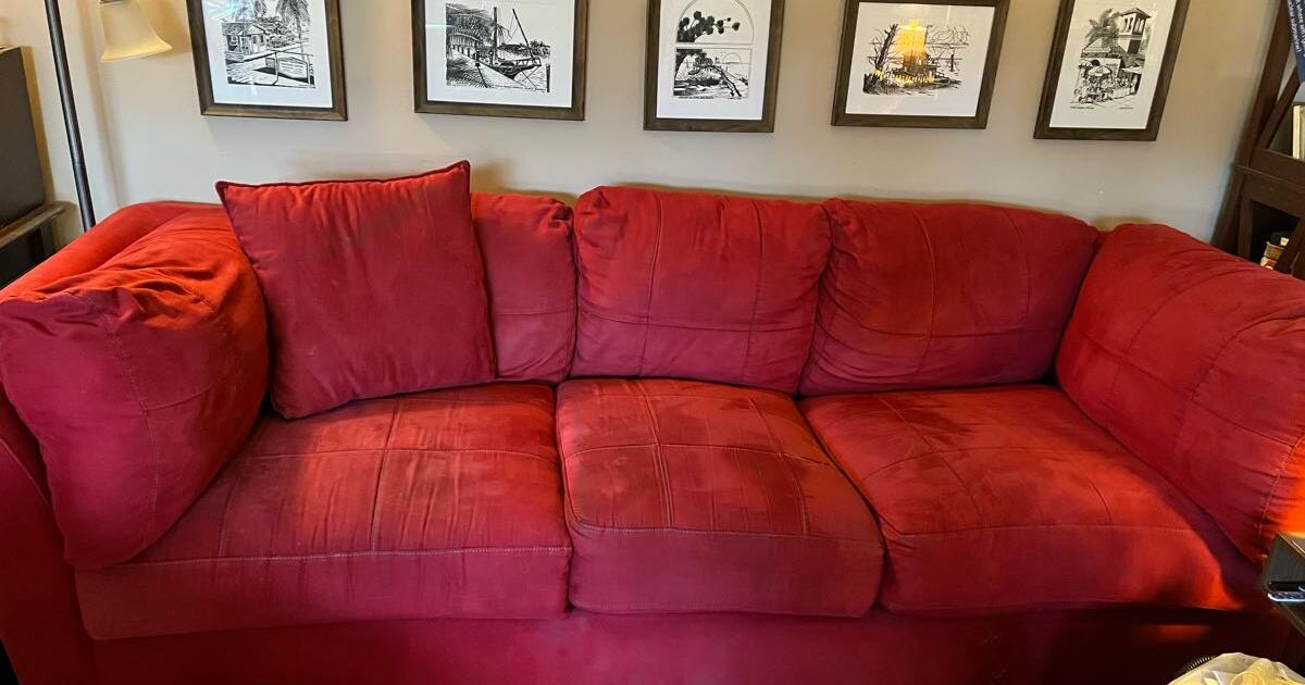 Large red sofa for Free in West Palm Beach, FL | For Sale & Free — Nextdoor