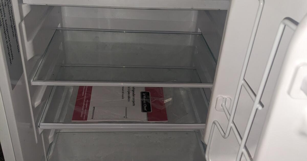 FOR REPAIR Magic Chef Mini Refrigerator FREE for Free in Philadelphia ...