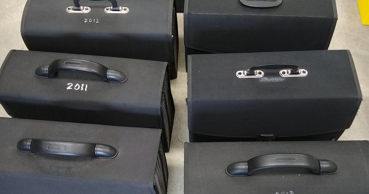 Group of 7 expanding legal-size file cases for $5 in Young Harris, GA ...