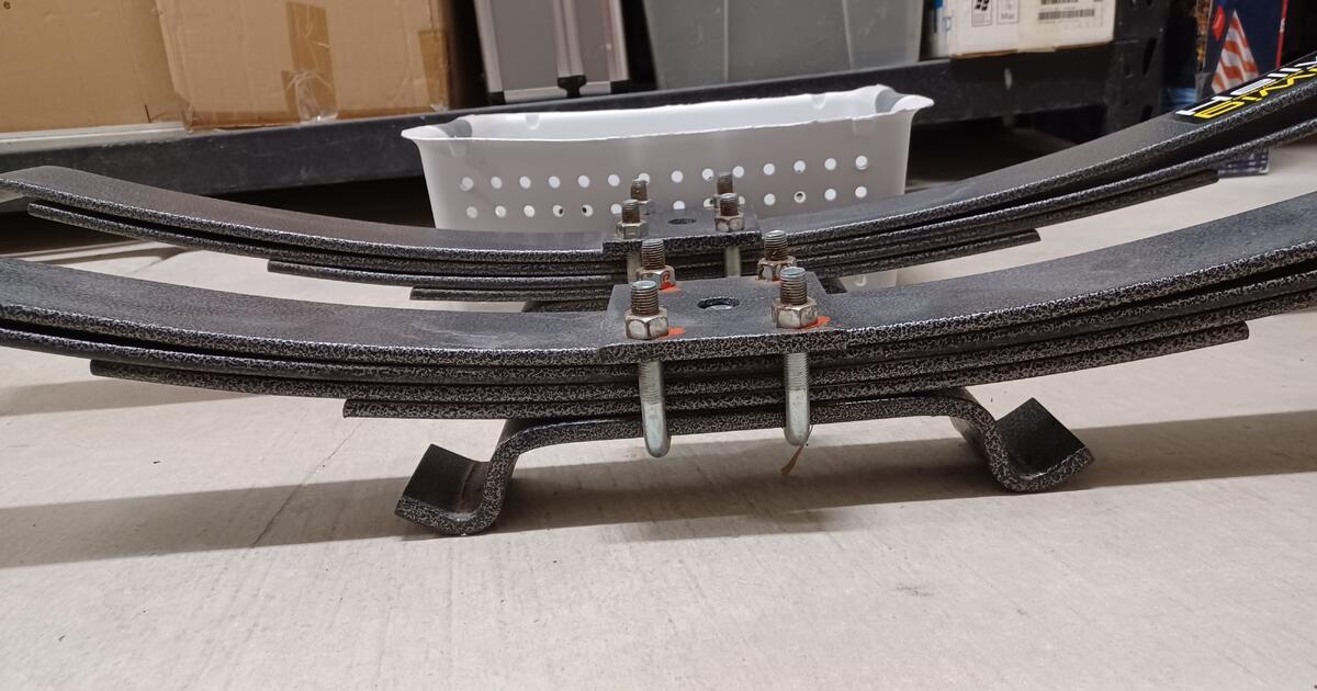 Hellwig Progressive Rate Load Leveling Helper Springs for Ford/Dodge ...