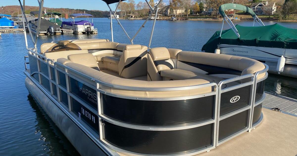 2013 Harris 240 Cruiser Tritoon for $22500 in Loudon, TN | For Sale & Free — Nextdoor
