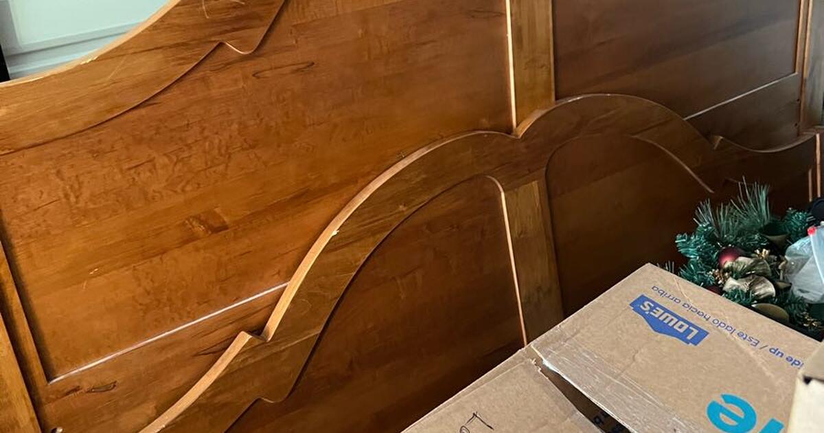 Ethan Allen king bed frame with headboard & footboard for $125 in ...