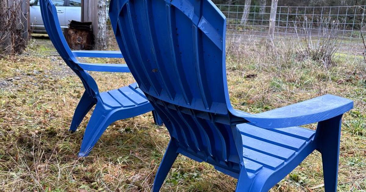 Two outdoor plastic yard chairs for Free in Sequim, WA | For Sale ...