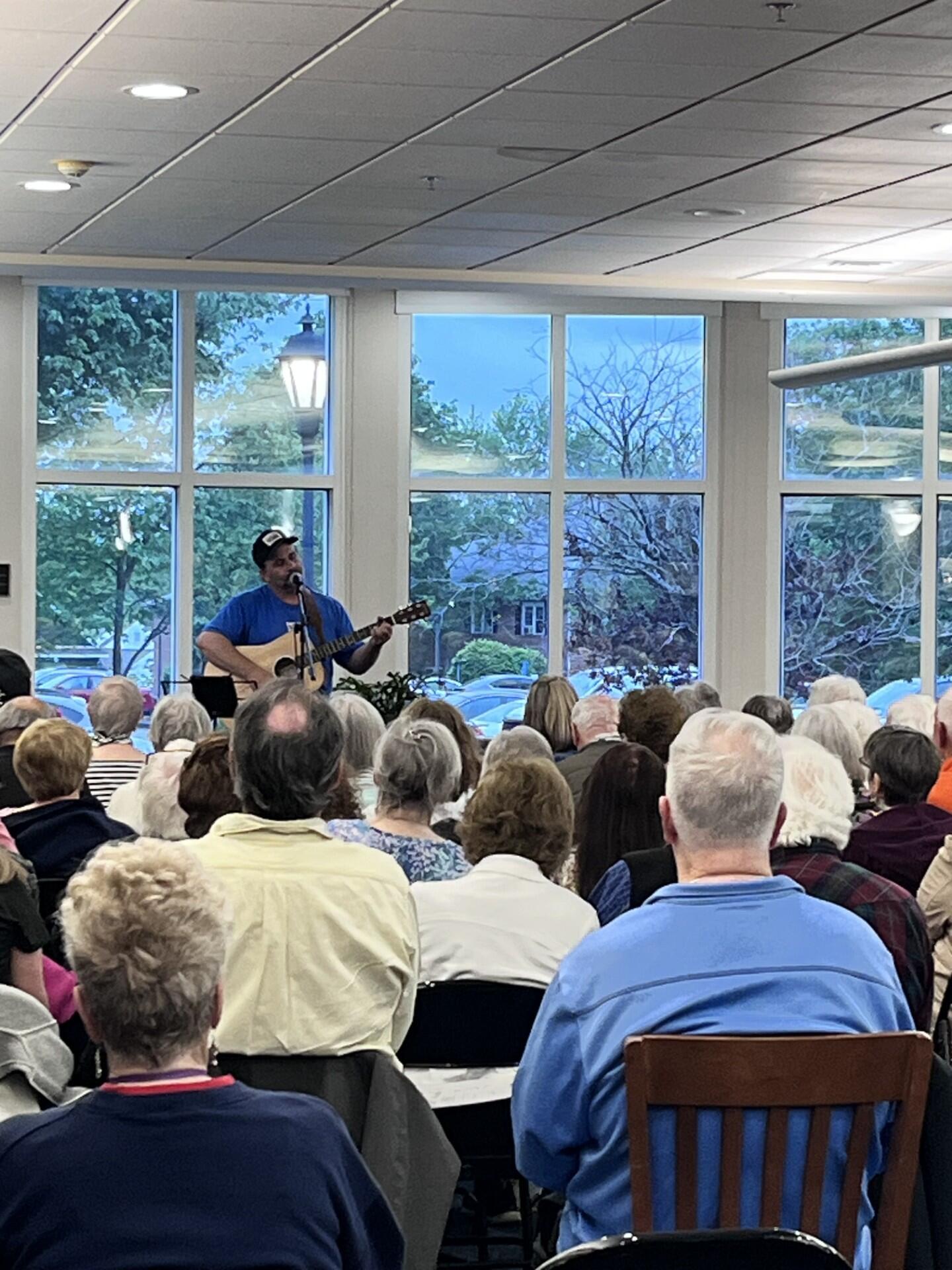 🎶 Last night, New England singer/songwriter Matt York wowed a packed ...
