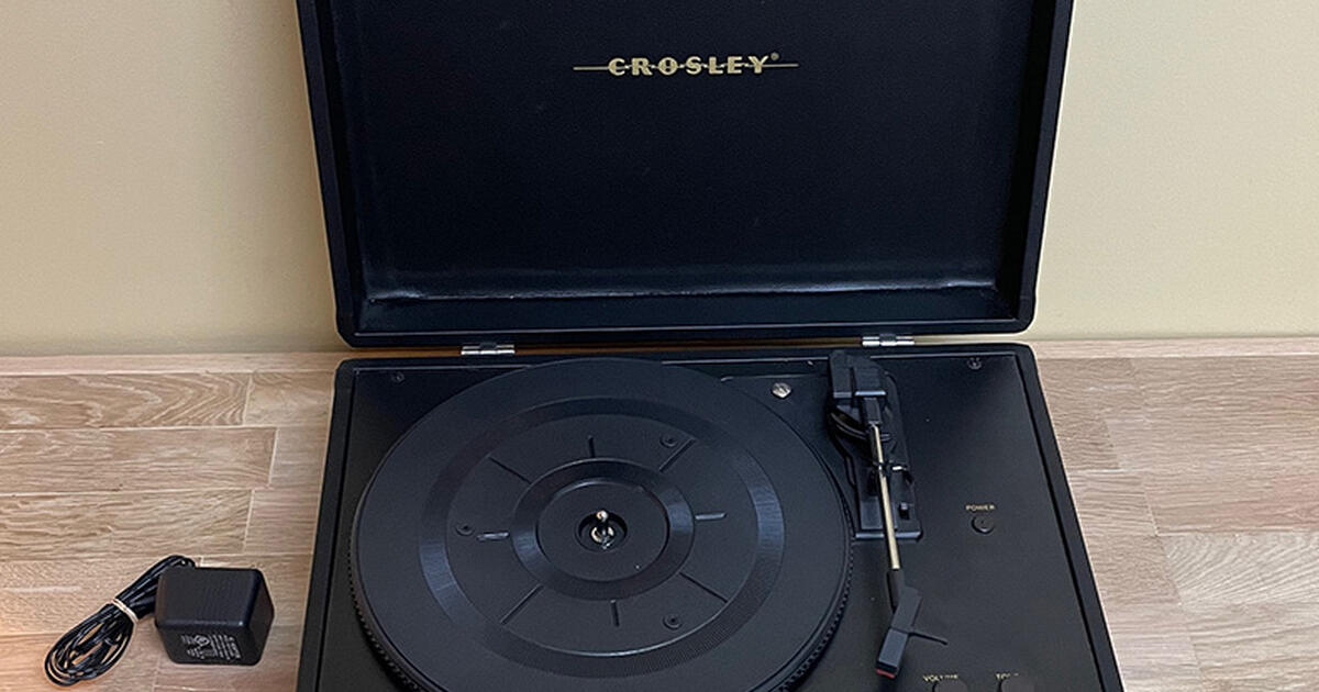 Crosley CR249 Turntable w/USB & Software for $25 in Watkinsville, GA ...