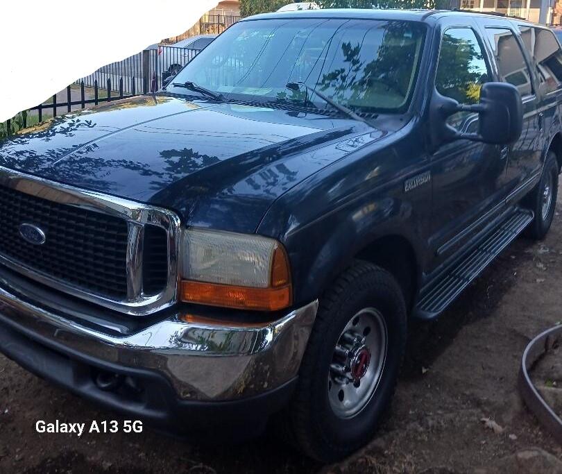 2000 Ford Excursion XLT Seats 9 $3000. FIRM for $3000 in Rancho Cordova ...