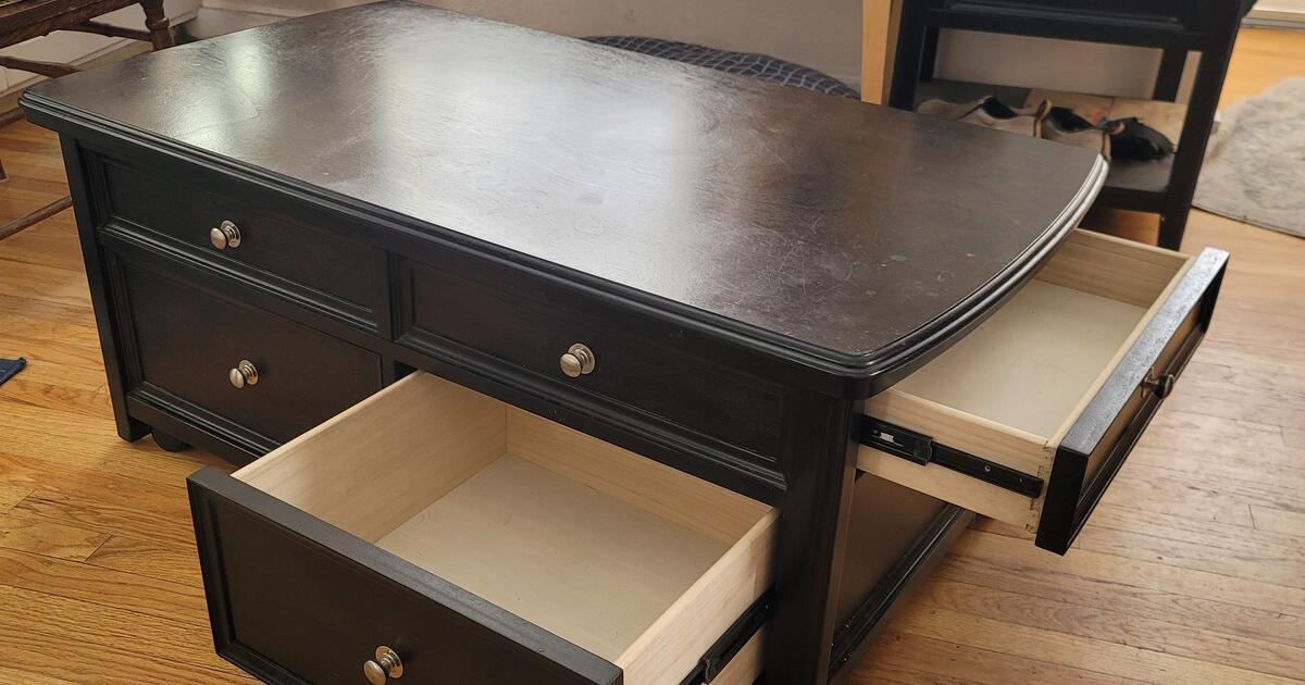 Rising Top Coffee Table for $25 in Reno, NV | For Sale & Free — Nextdoor