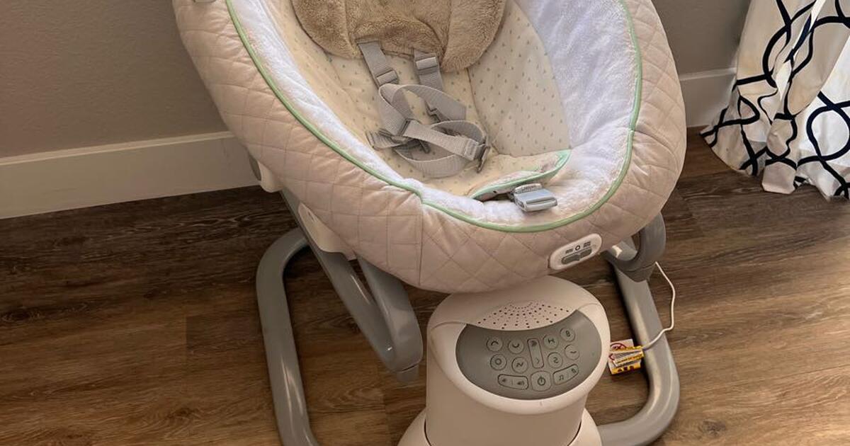 Graco, Soothe My Way Swing with Removable Rocker for Free in Erie, CO ...