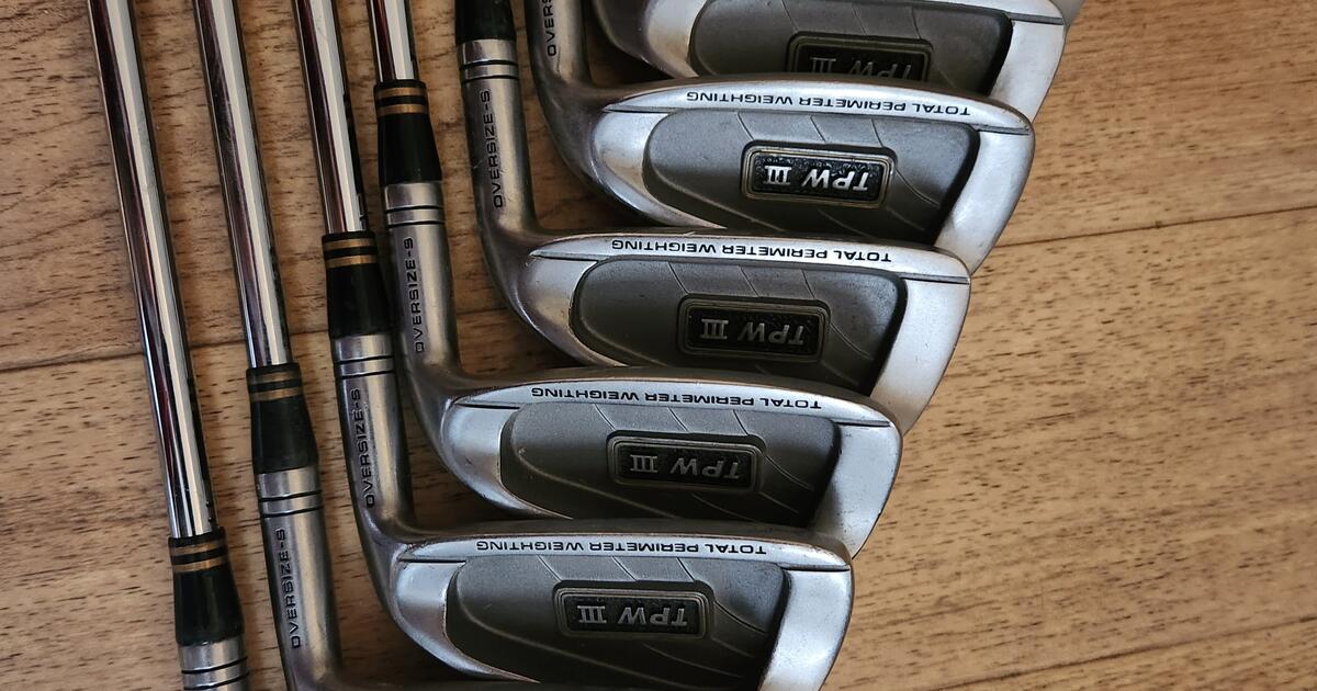 PinSeeker TPW 3 iii Irons 8 Club Set Golf Clubs Iron for $55 in Queen ...