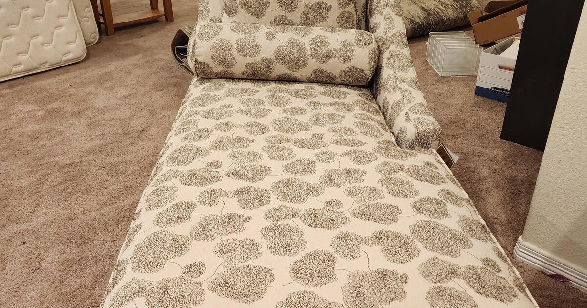 Patterned Chaise Lounge for $140 in Windsor, CO | For Sale & Free ...