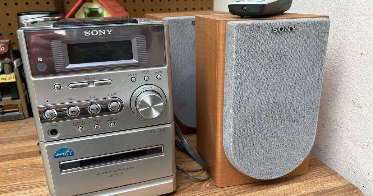 Compact stereo-Sony for $5 in Hernando, FL | For Sale & Free — Nextdoor