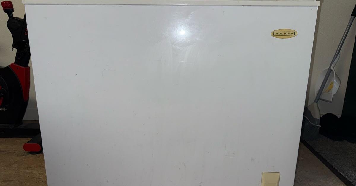 Holiday Chest Freezer for $80 in Davis, CA | For Sale & Free — Nextdoor