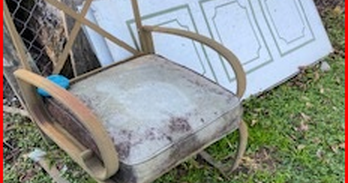 Free Junk Scrap Metal aluminum doors, glider exerciser, metal outdoor ...