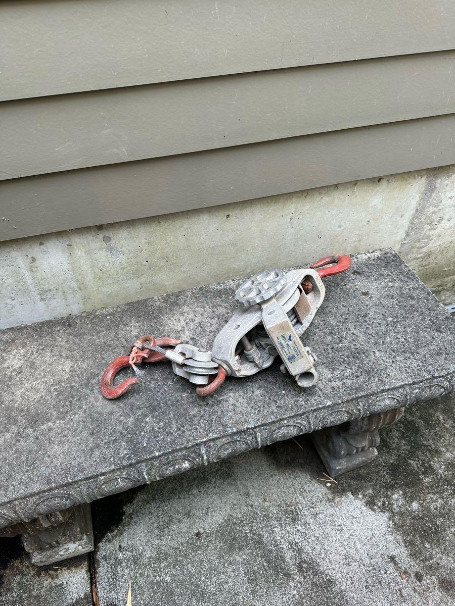 Little Mule Hoist 2000-4000lb capacity for $30 in Seattle, WA | For ...