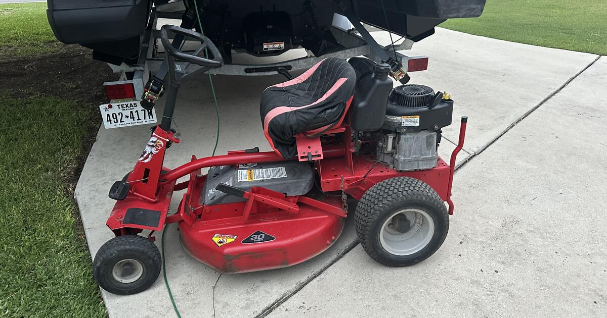 Snapper rear engine rider 30” for $100 in New Braunfels, TX | For Sale ...