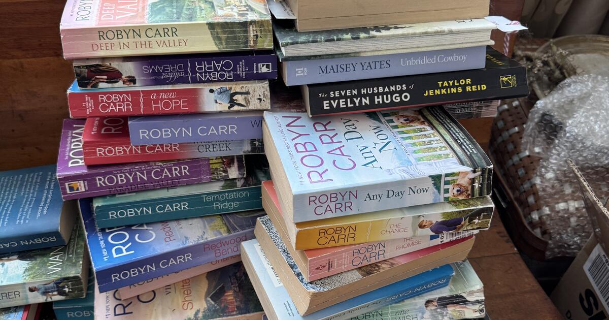 Collection of Books by Robyn Carr and Others for $75 in Schenectady, NY ...