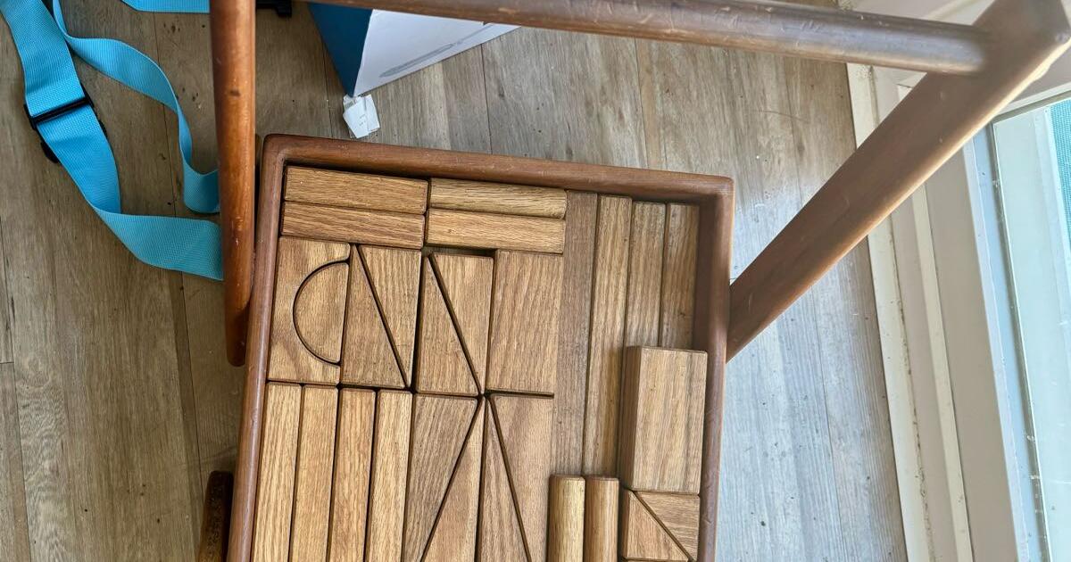 $30.00 OBO Wooden blocks 858-472-5354 858-722-6681 or &58-722-6681 for ...