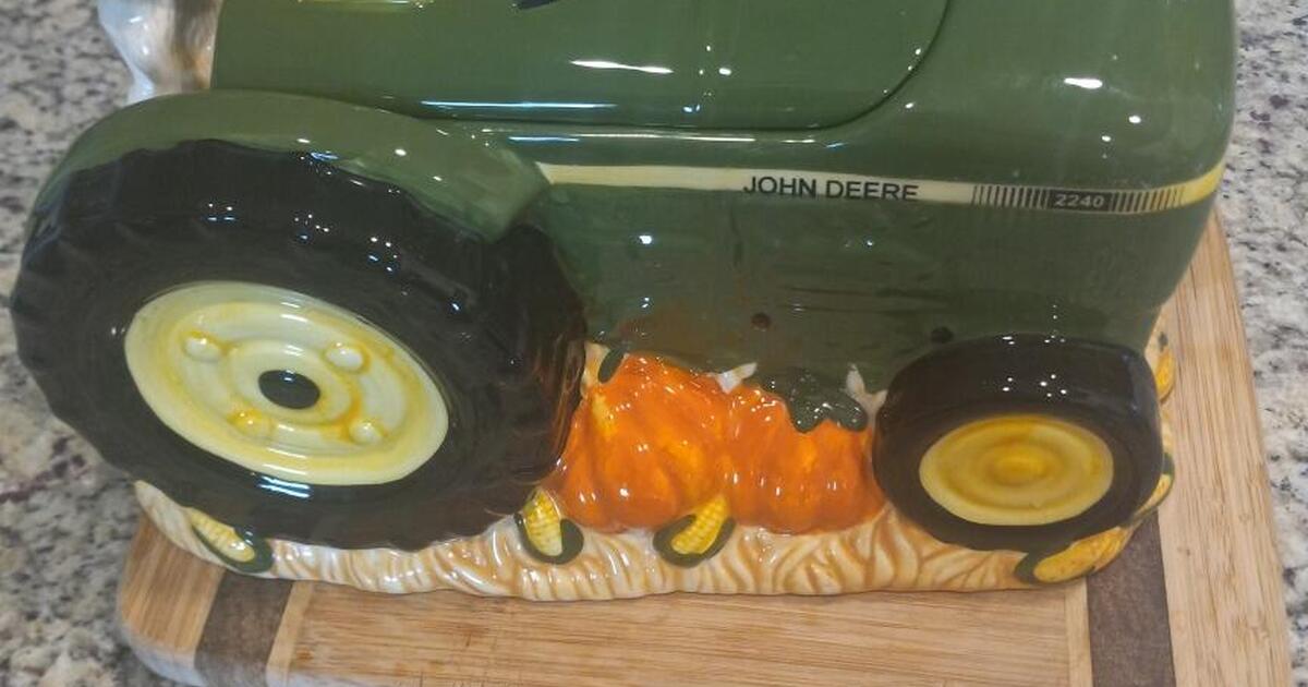 John Deere Summer Harvest Ceramic Cookie Jar Tractor 12” w Family Dog ...
