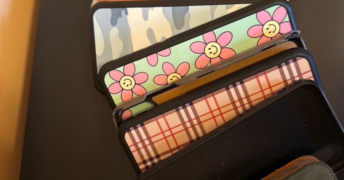 Free Assorted Cell Phone Cases for Free in Middletown, CT | For Sale ...