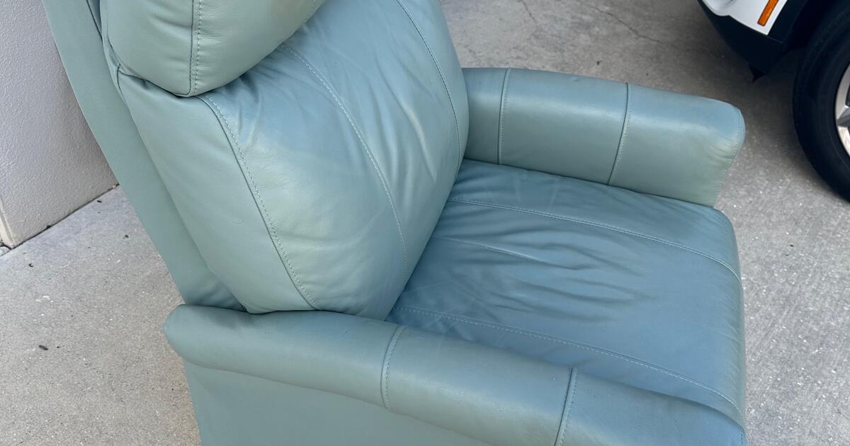 Power Recliner Space Saver Chair for $50 in Venice, FL | For Sale ...