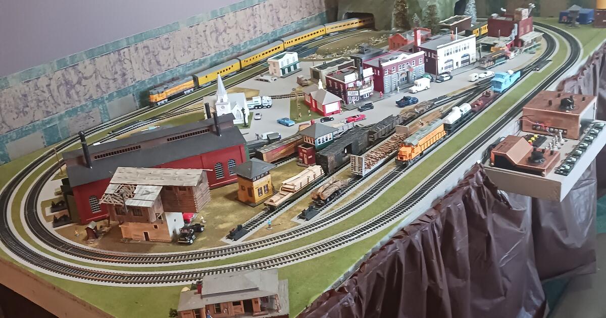 Model Train Set with Track and Buildings for $600 in Leesburg, FL | For ...
