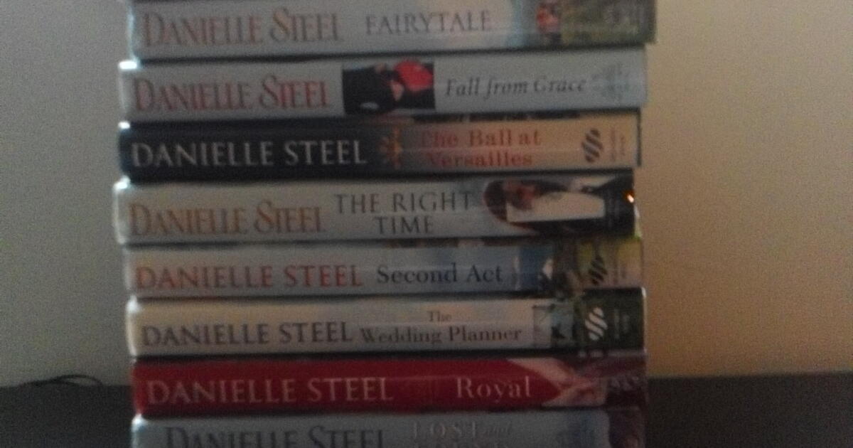 Danielle Steel Book Collection for $12 in West Hills, CA | For Sale ...