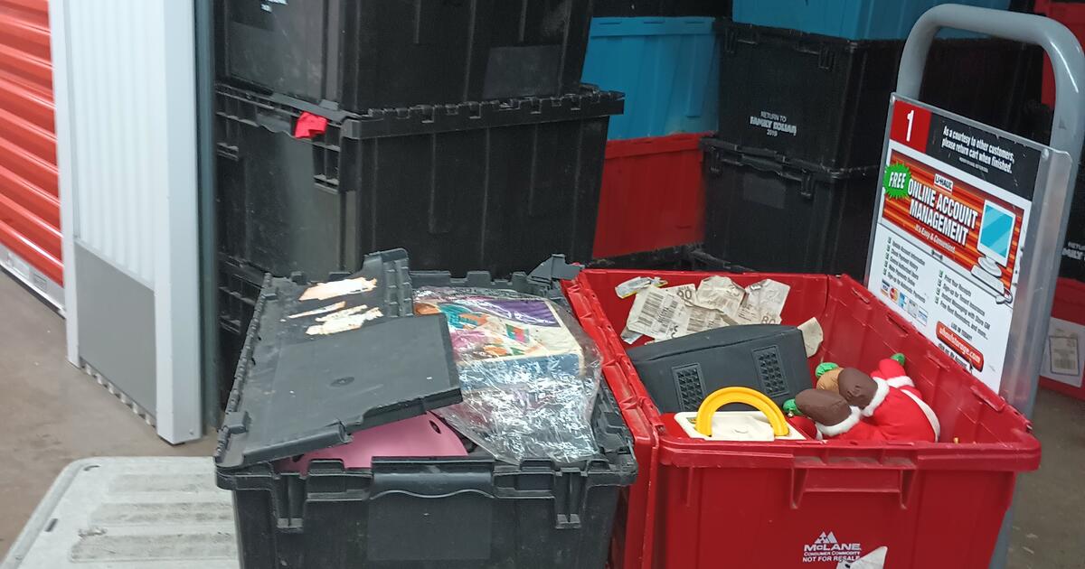 Everything Must Go New Used Items For All Toys Shoes Clothes And More ...