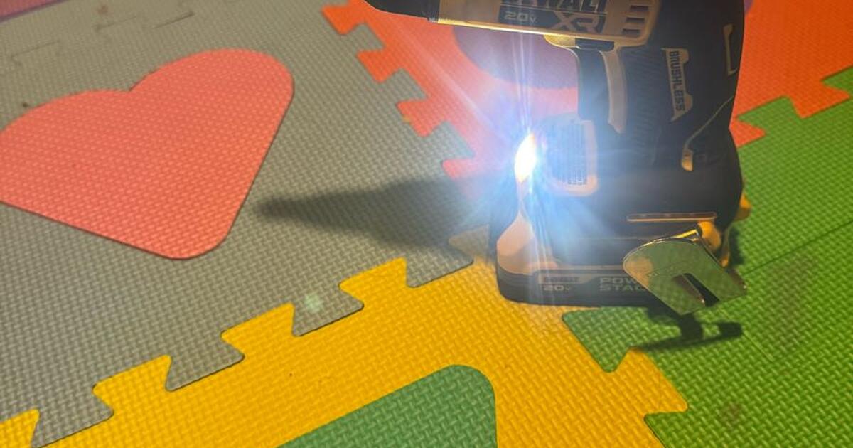 DEWALT DCF630 20V Cordless Brushless Drywall Screwgun (Tool Only ...