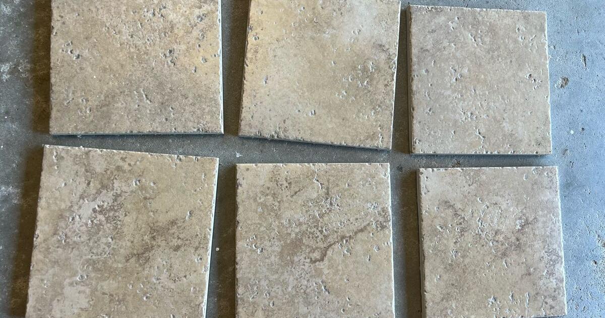 Small (6) and Medium (7) Tiles for Free in Jacksonville, FL | For Sale ...