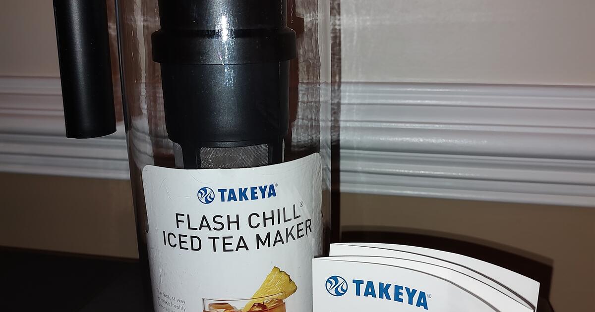 TAKEYA FLASH CHILL ICED TEA PITCHER WITH INFUSION FILTER BPA FREE - 2 ...