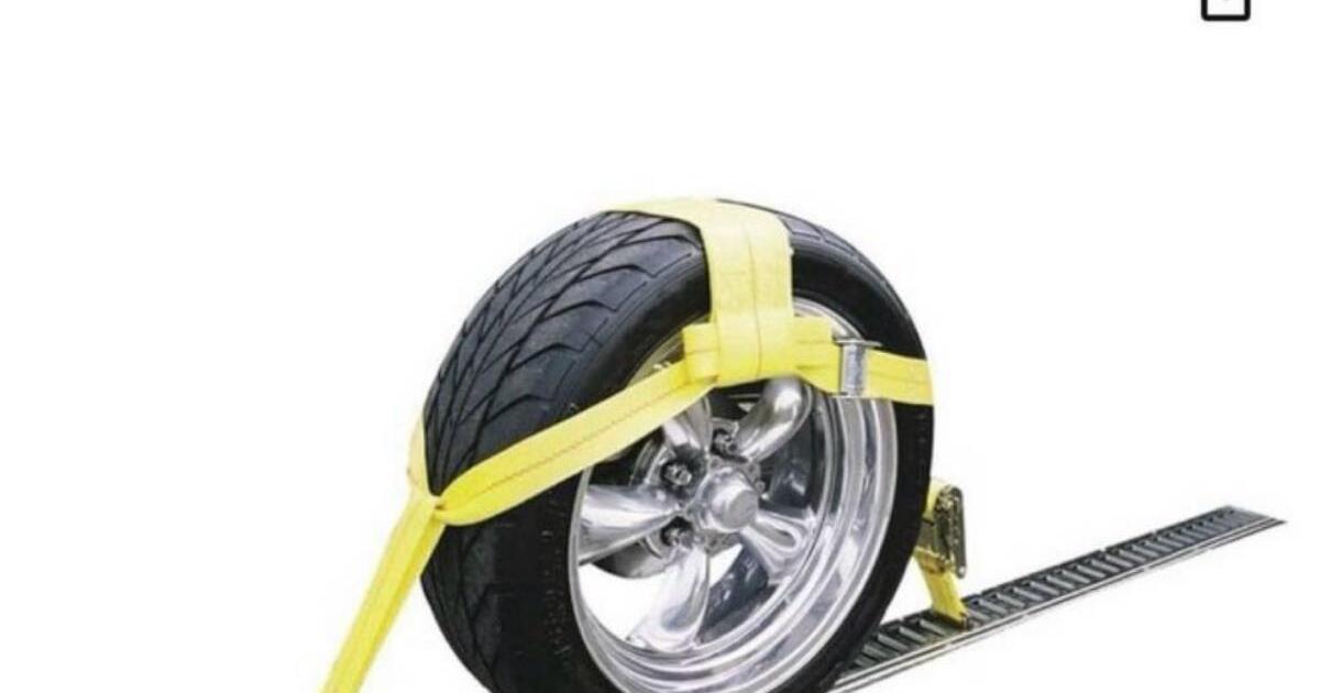 Set of 2 Erickson 8314 3500 lb. E-Track Adjustable Tire Basket Strap ...