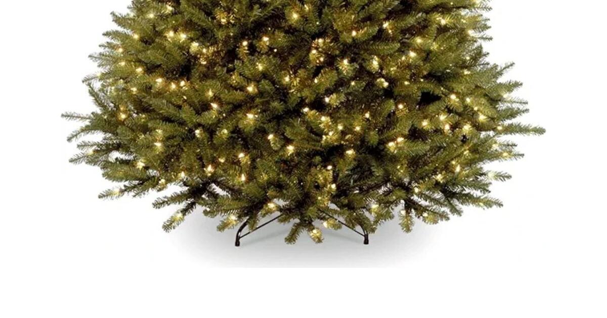 6 Feet Christmas Tree for $45 in Bothell, WA | For Sale & Free — Nextdoor