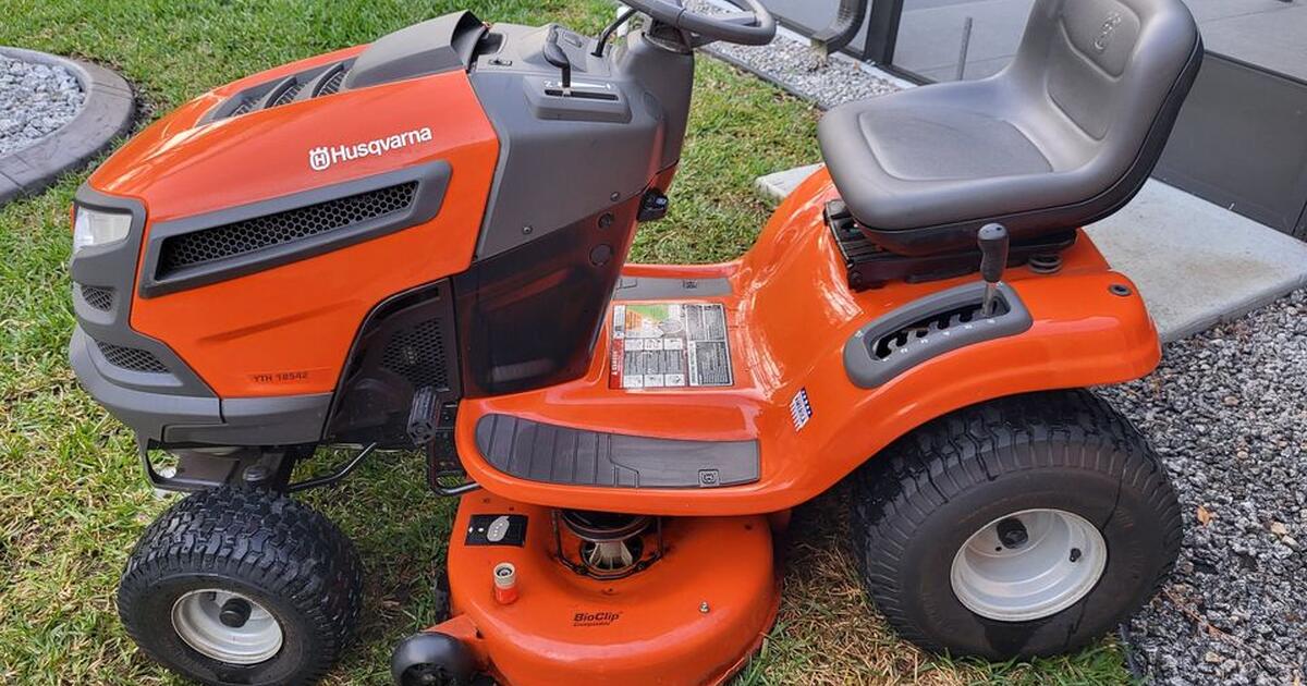 Husqvarna YTH18542 42 in 18 5 HP Gas Riding Lawn Mower For 1500 In