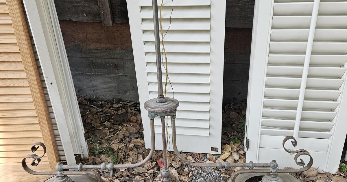 Wooden Plantation Shutters + Lamp for Free in Carmel Valley, CA | For ...