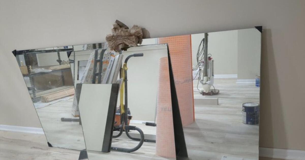 Two Used Mirrors For Free for Free in Streamwood, IL | For Sale & Free ...