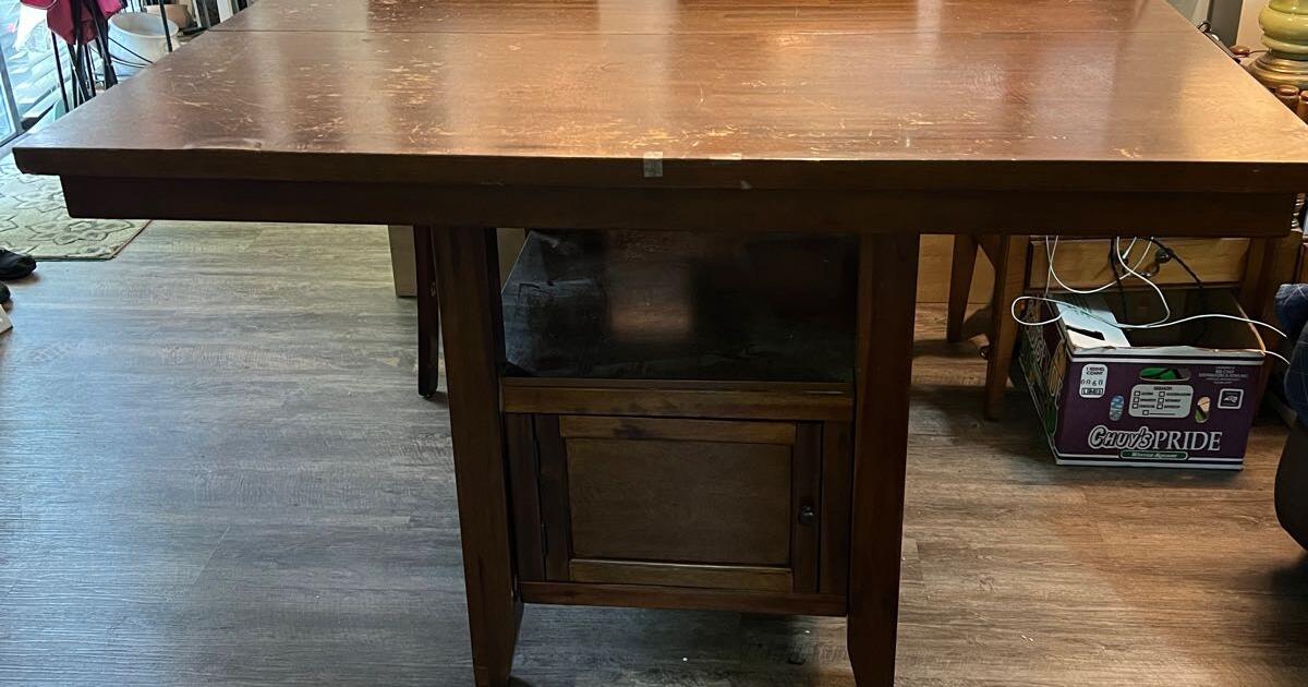 Tall table or kitchen island. Project piece. for Free in Indianapolis ...