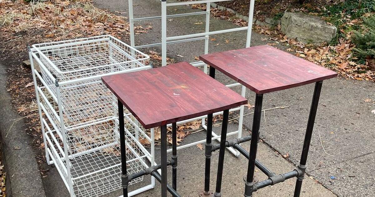 Shelves and stands for Free in Minneapolis, MN | For Sale & Free — Nextdoor