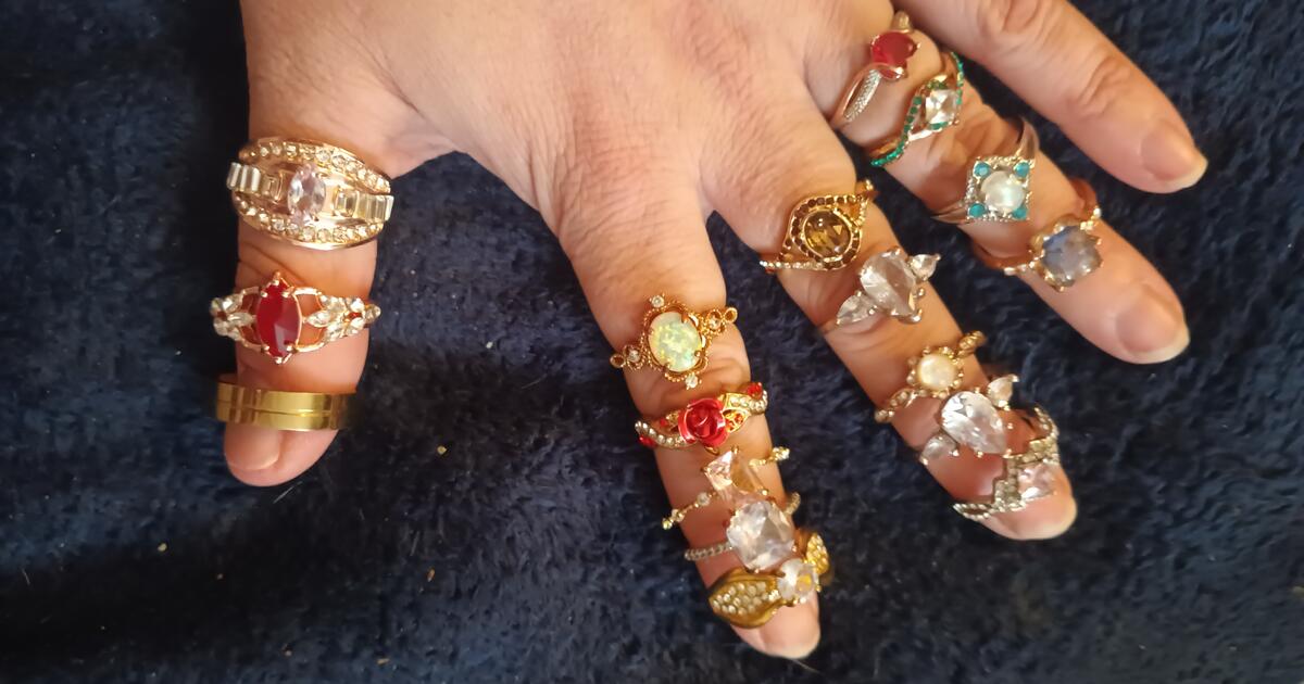 Random rings for sale for $10 in Waukesha, WI | For Sale & Free — Nextdoor